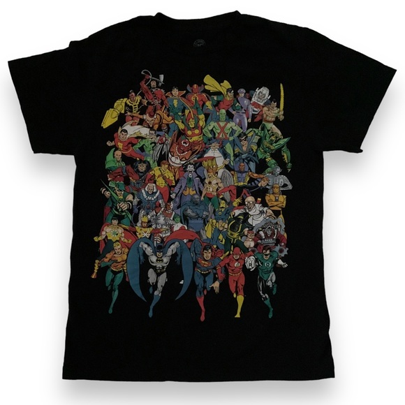 DC Comics | Shirts | Dc Comics Tshirt Sm Black All Characters Justice ...